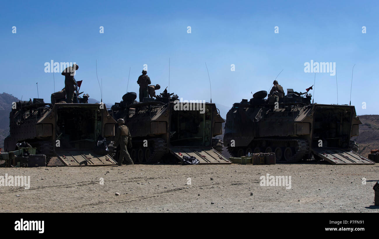 U.S. Marines with Assault Amphibious Crewman Course, Assault Amphibious ...