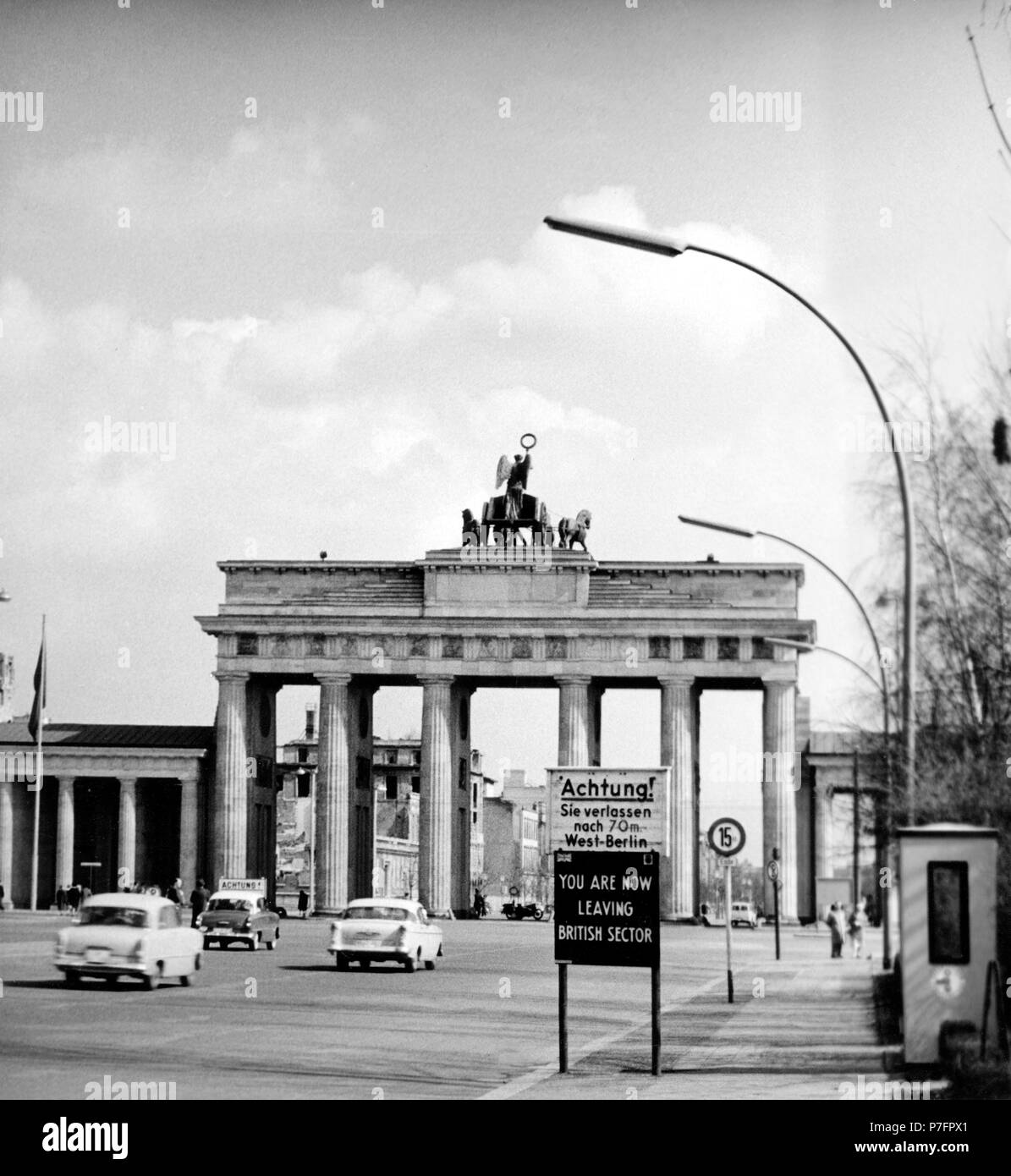 Berlin people 1950s hi-res stock photography and images - Alamy