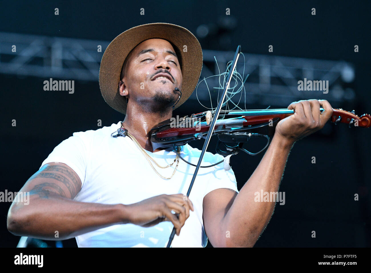 Damien escobar hi-res stock photography and images - Alamy