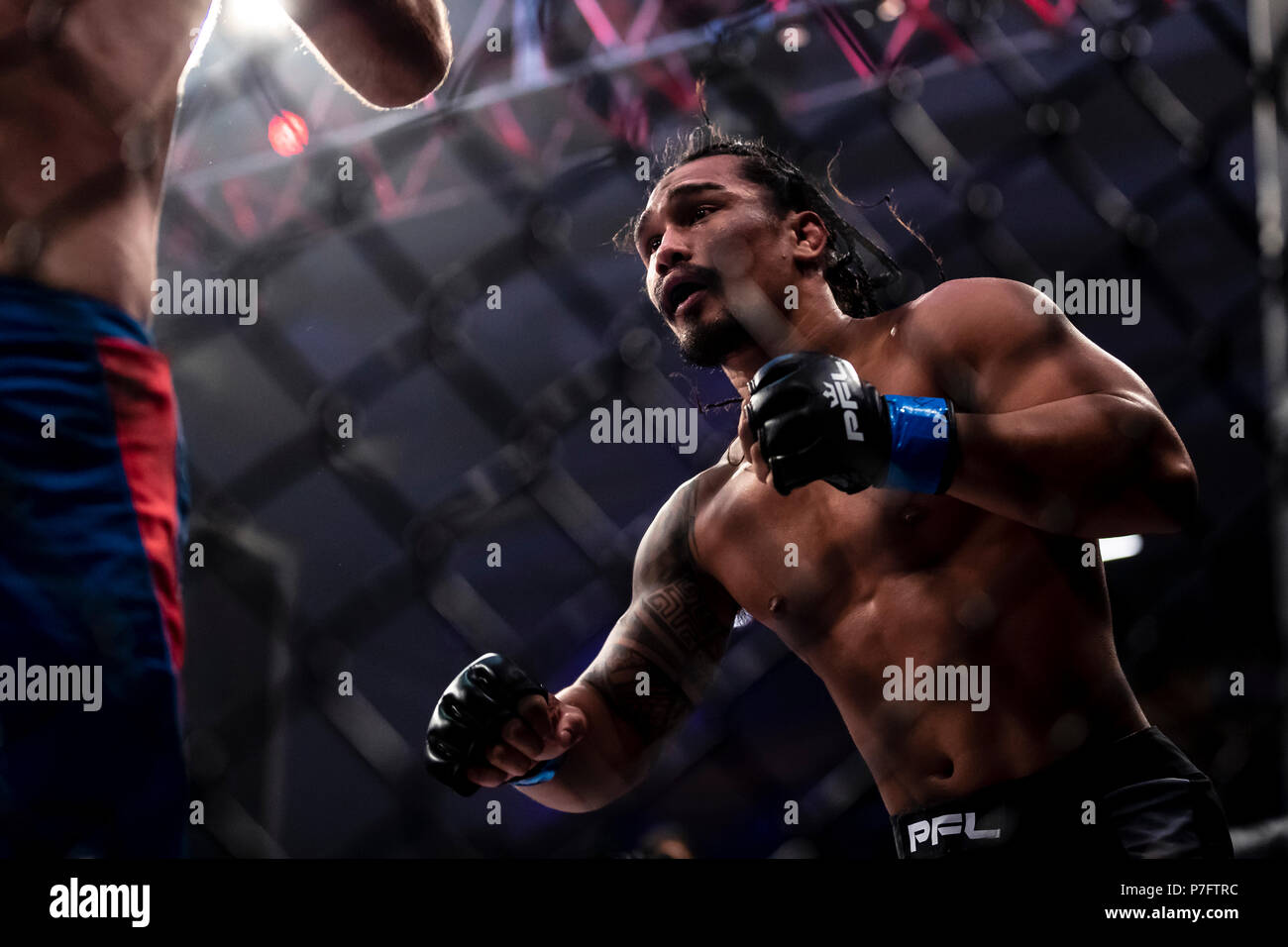 Ray cooper iii hi-res stock photography and images - Alamy