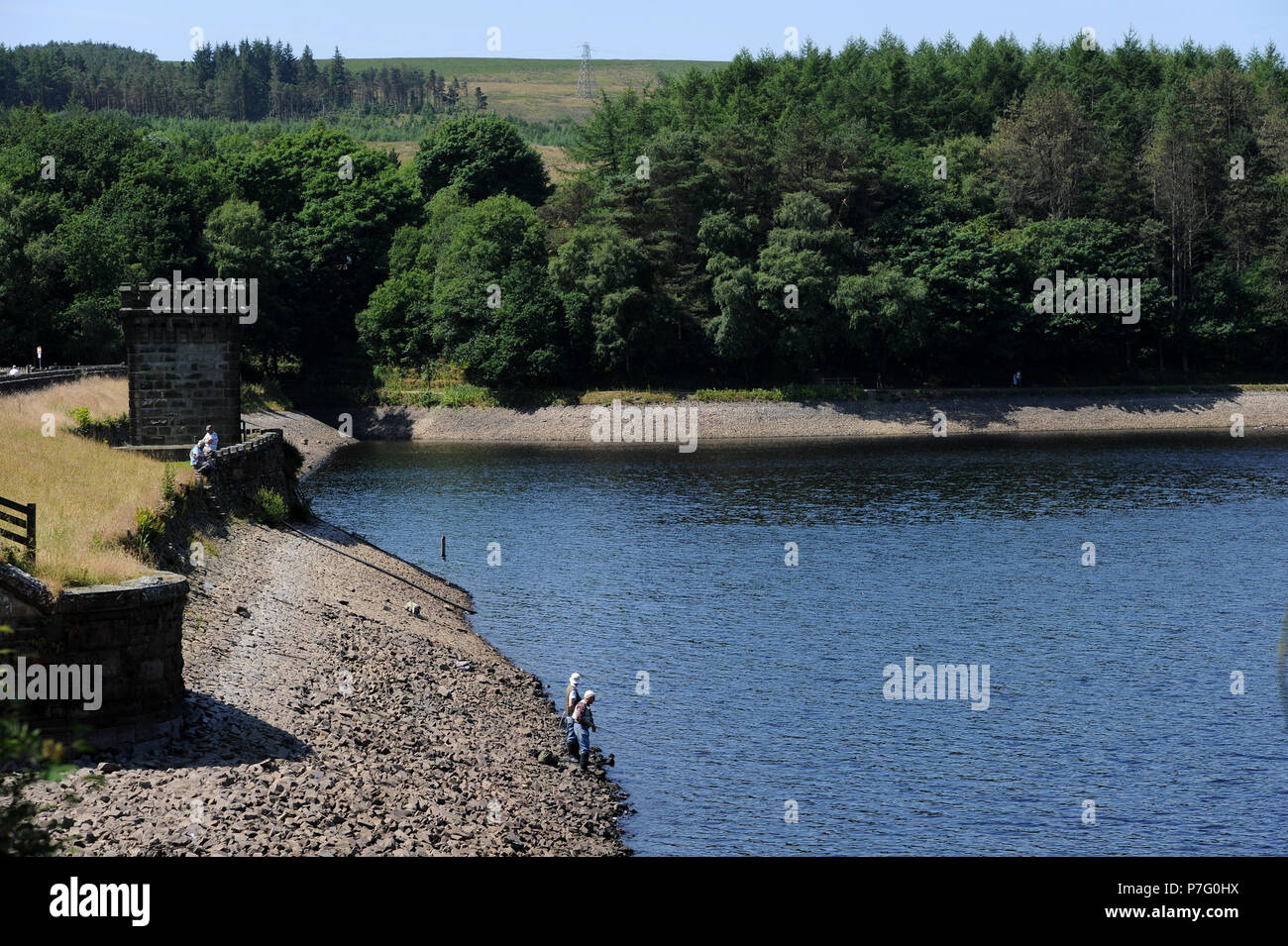 Water levels drop with hot weather drought hi-res stock photography and ...