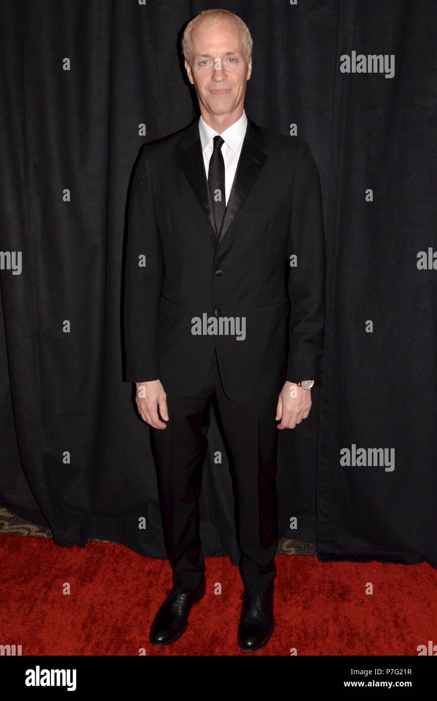 May 11, 2015 - Beverly Hills, California, USA - DAN GILROY attends at ...