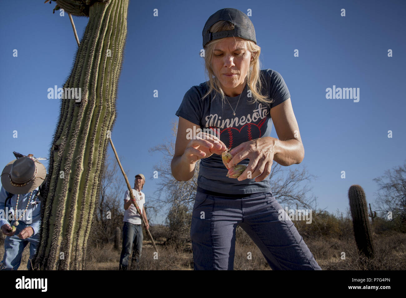 Scottsdale, Arizona, USA. 21st June, 2018. Primitive skills expert ...