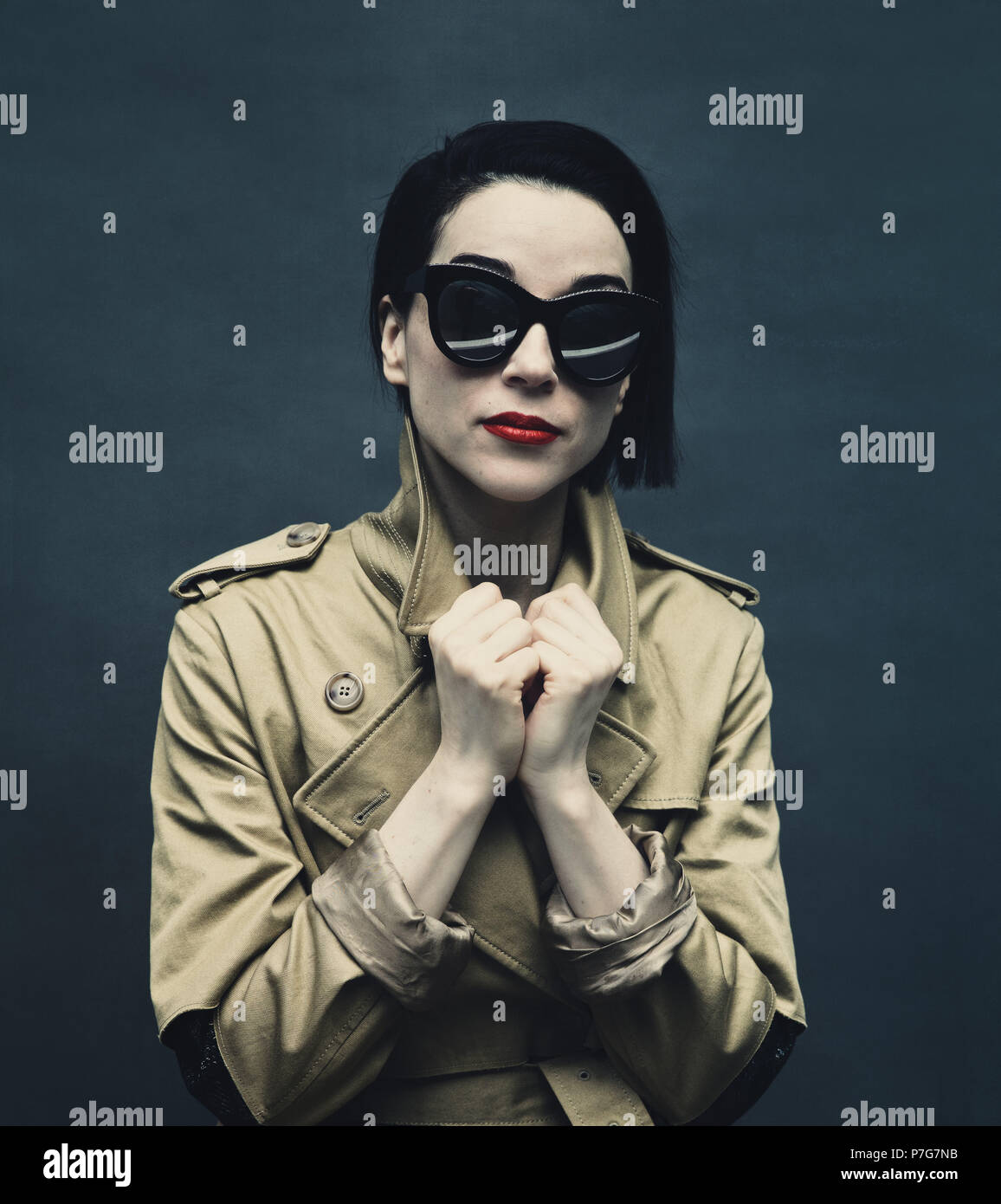 Annie clark singer hi-res stock photography and images - Alamy