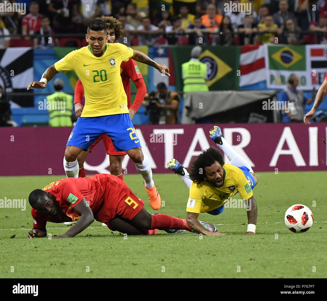 Bottom quarter hi-res stock photography and images - Alamy