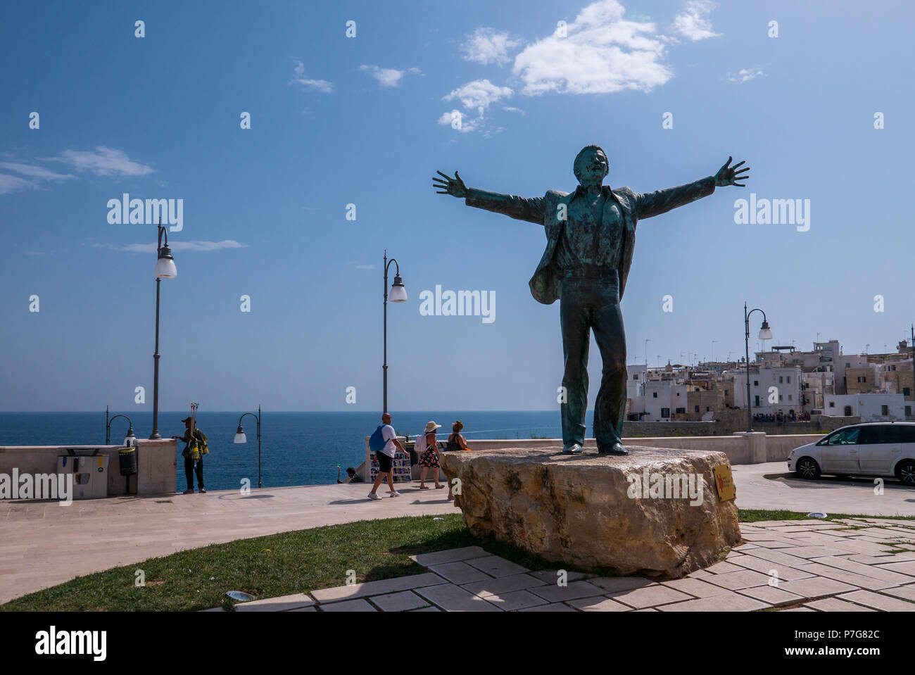 Statue of statue domenico modugno hi-res stock photography and images ...