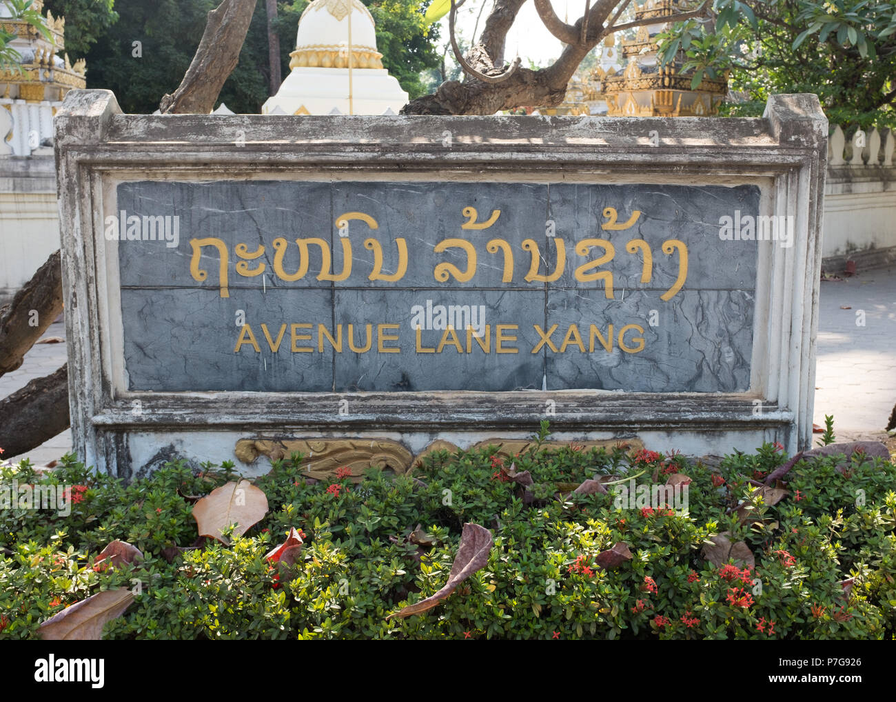 Old street sign showing direction hi-res stock photography and images ...