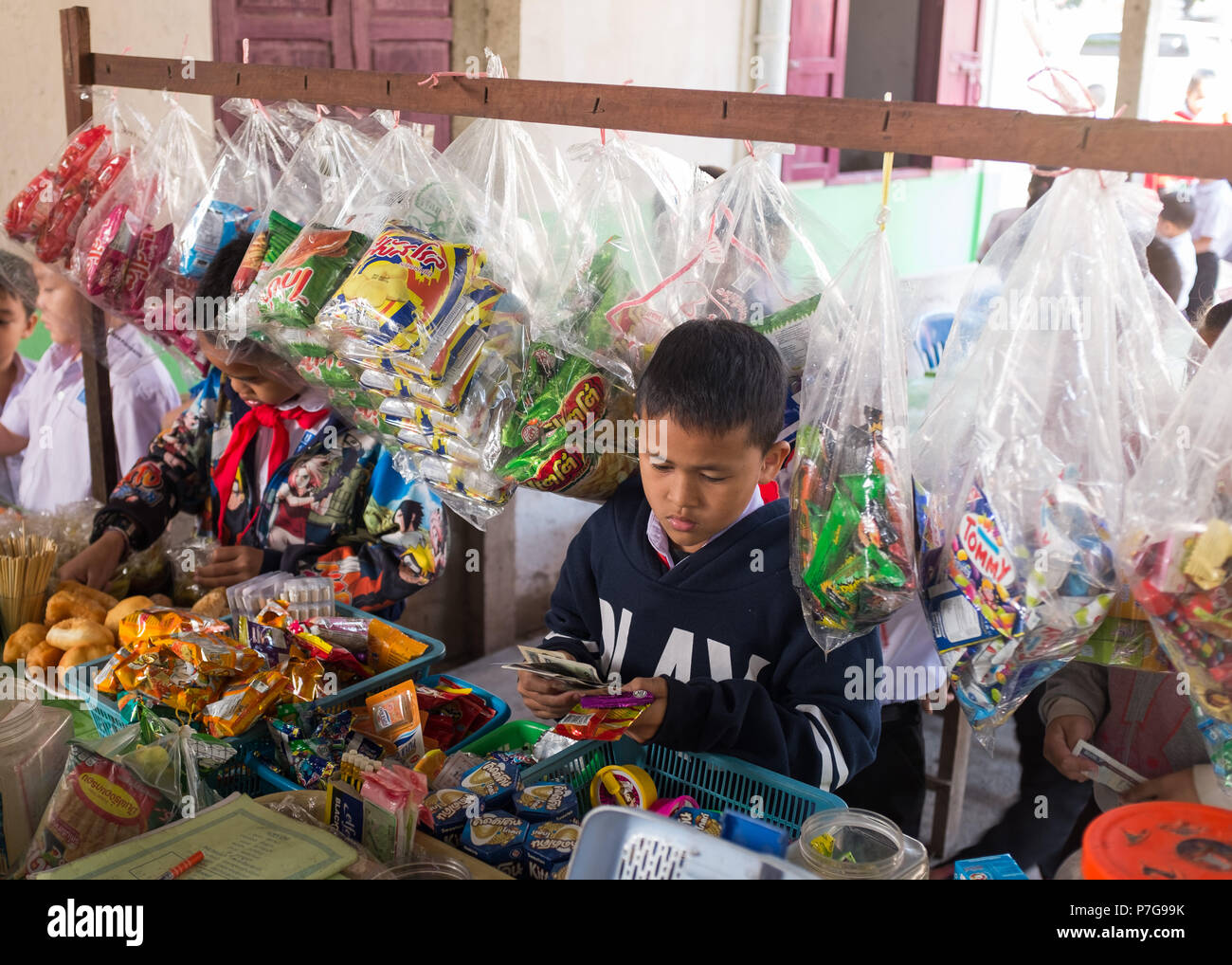 Tuck shop school hi-res stock photography and images - Alamy