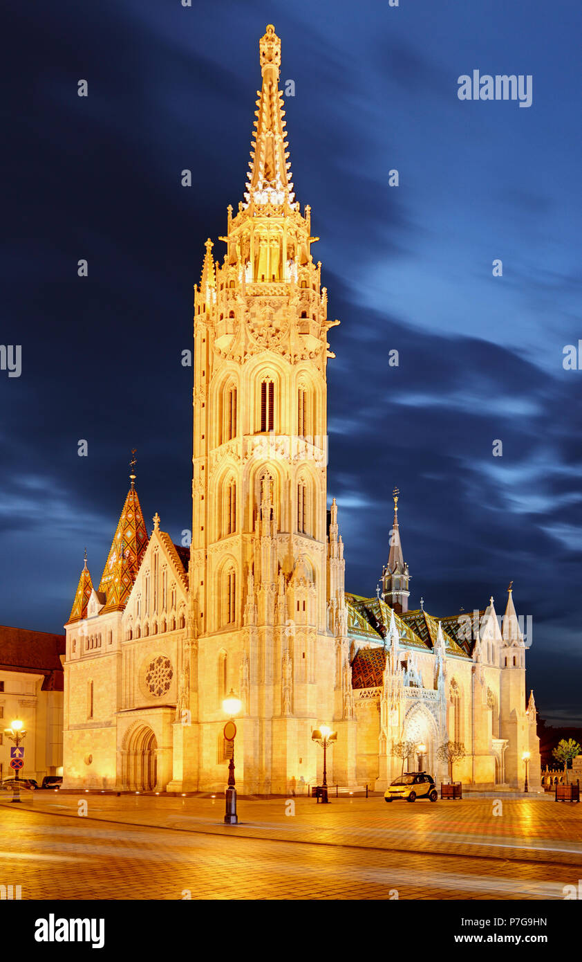 Fisherman palace budapest hungary hi-res stock photography and images ...