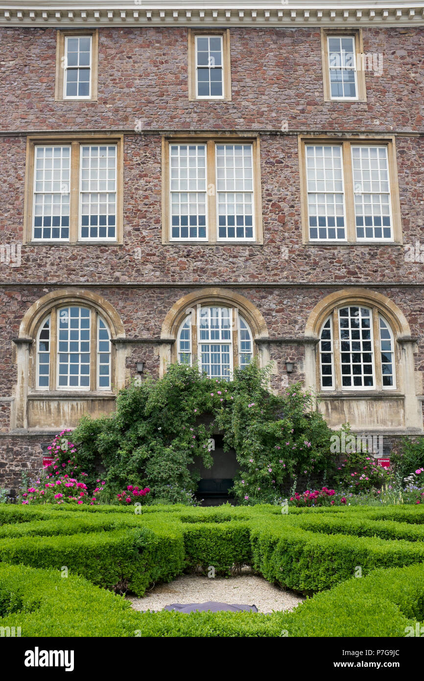 Knot Garden at The Red Lodge Museum Stock Photo - Alamy