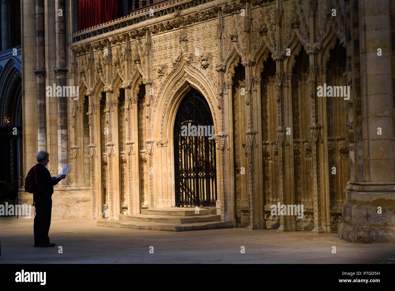 Medieval rood screen england hi-res stock photography and images - Alamy