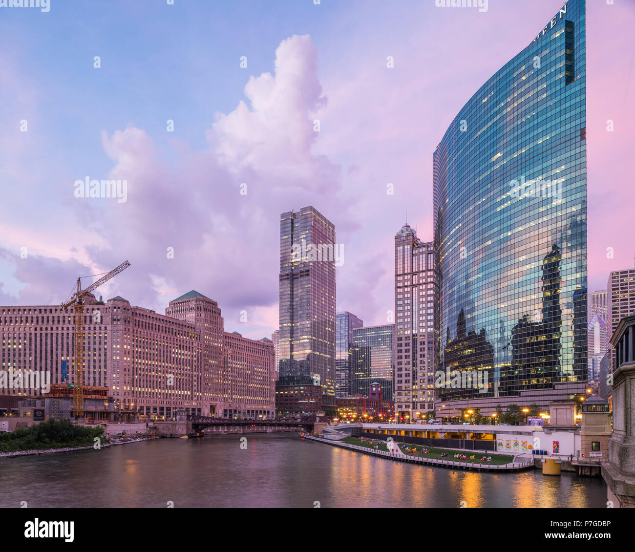 Chicago river loop chicago illinois hi-res stock photography and images ...