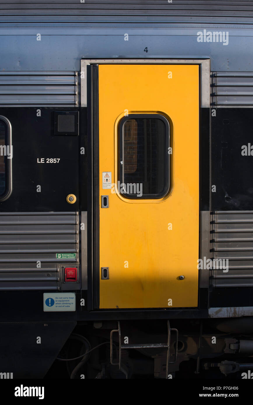 Railcar door hi-res stock photography and images - Alamy