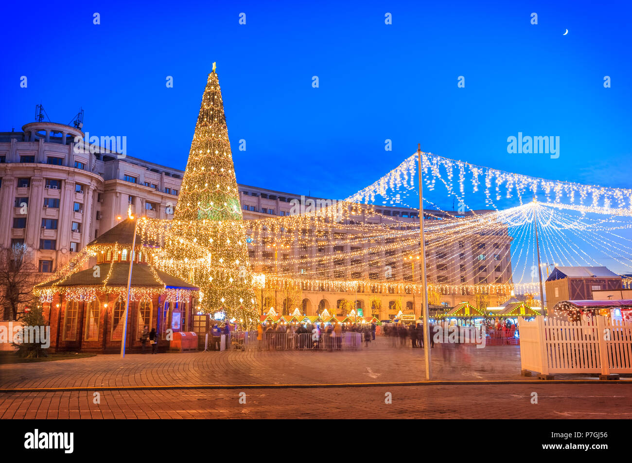 Bucharest, Christmas Market. Celebration of traditional winter holiday ...