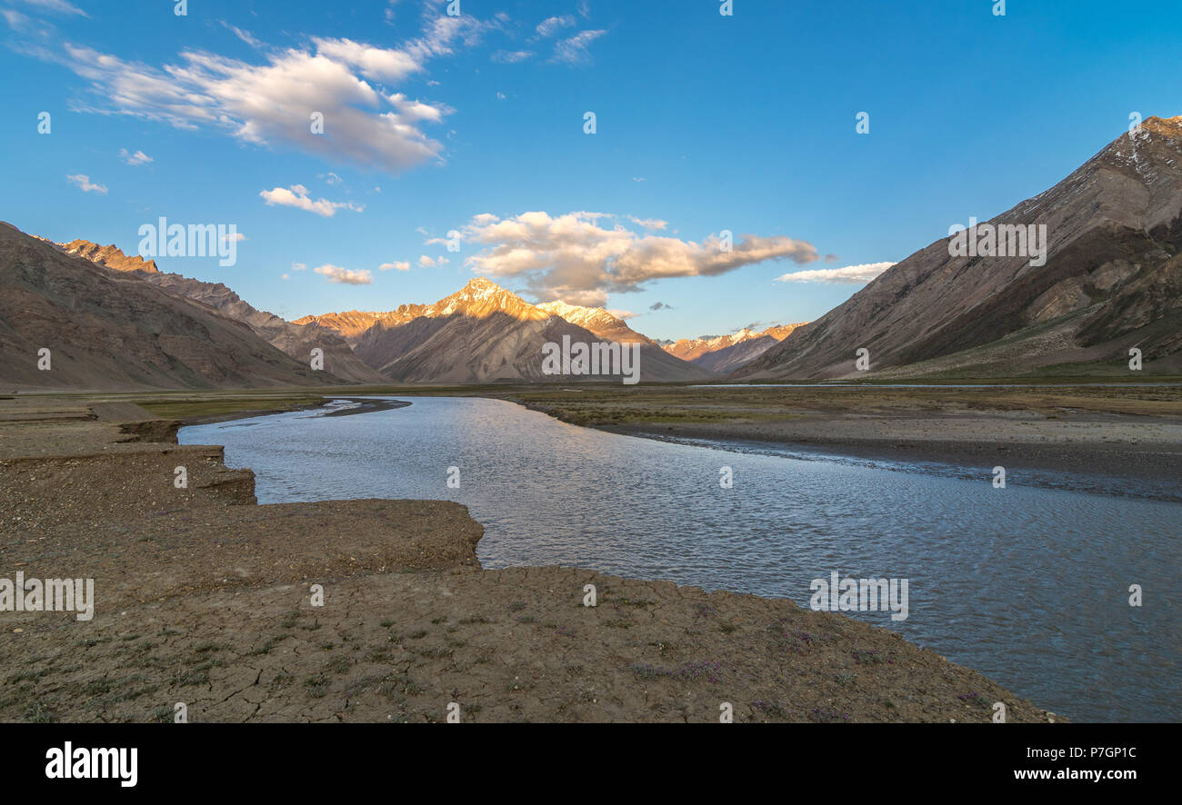 River in Suru Valley of Ladakh, Jammu and Kashmir Stock Photo - Alamy