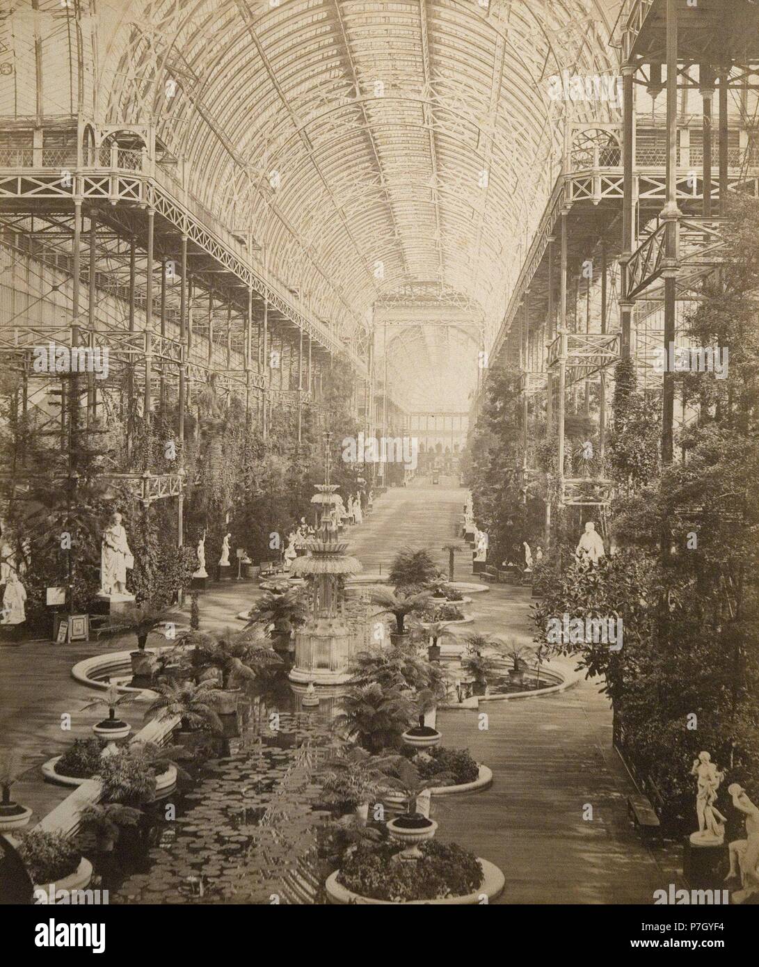 Palais de Cristal. Londres Stock Photo - Alamy
