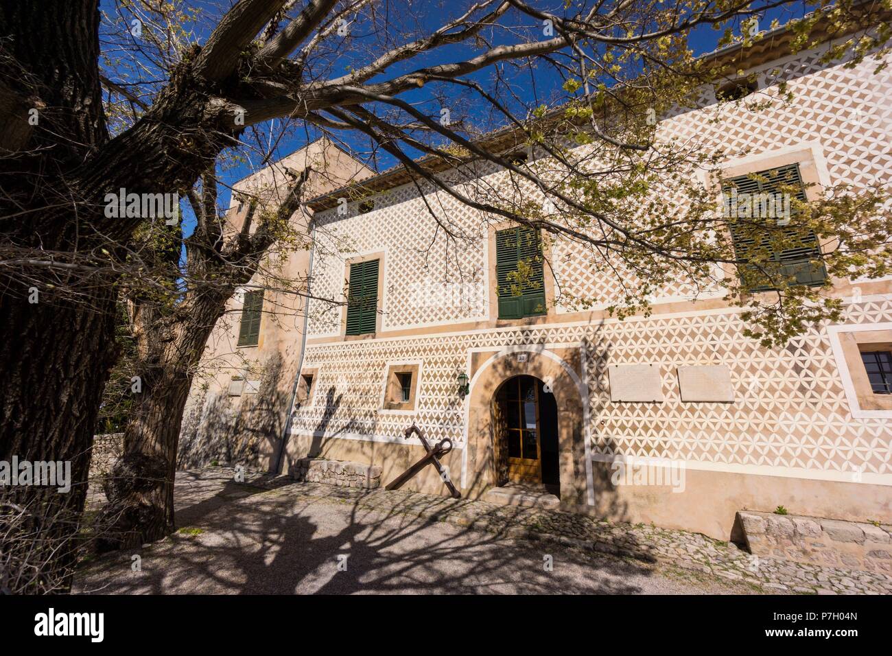Monasterio de Miramar, Valldemossa, fundado en 1276 por Jaume II, a ...