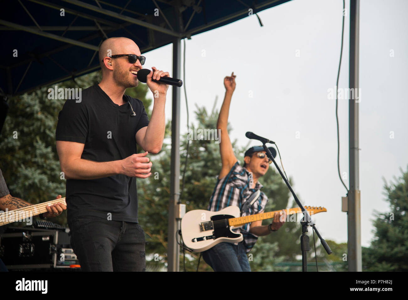 Members of The Tyler Walker Band perform a concert for Team Buckley ...