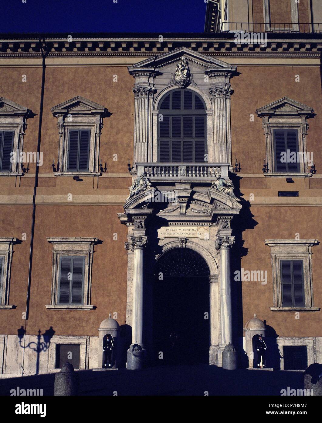 PALACIO QUIRINALE-DETALLE DE LA PORTADA. Author: Carlo Maderno (1556 ...