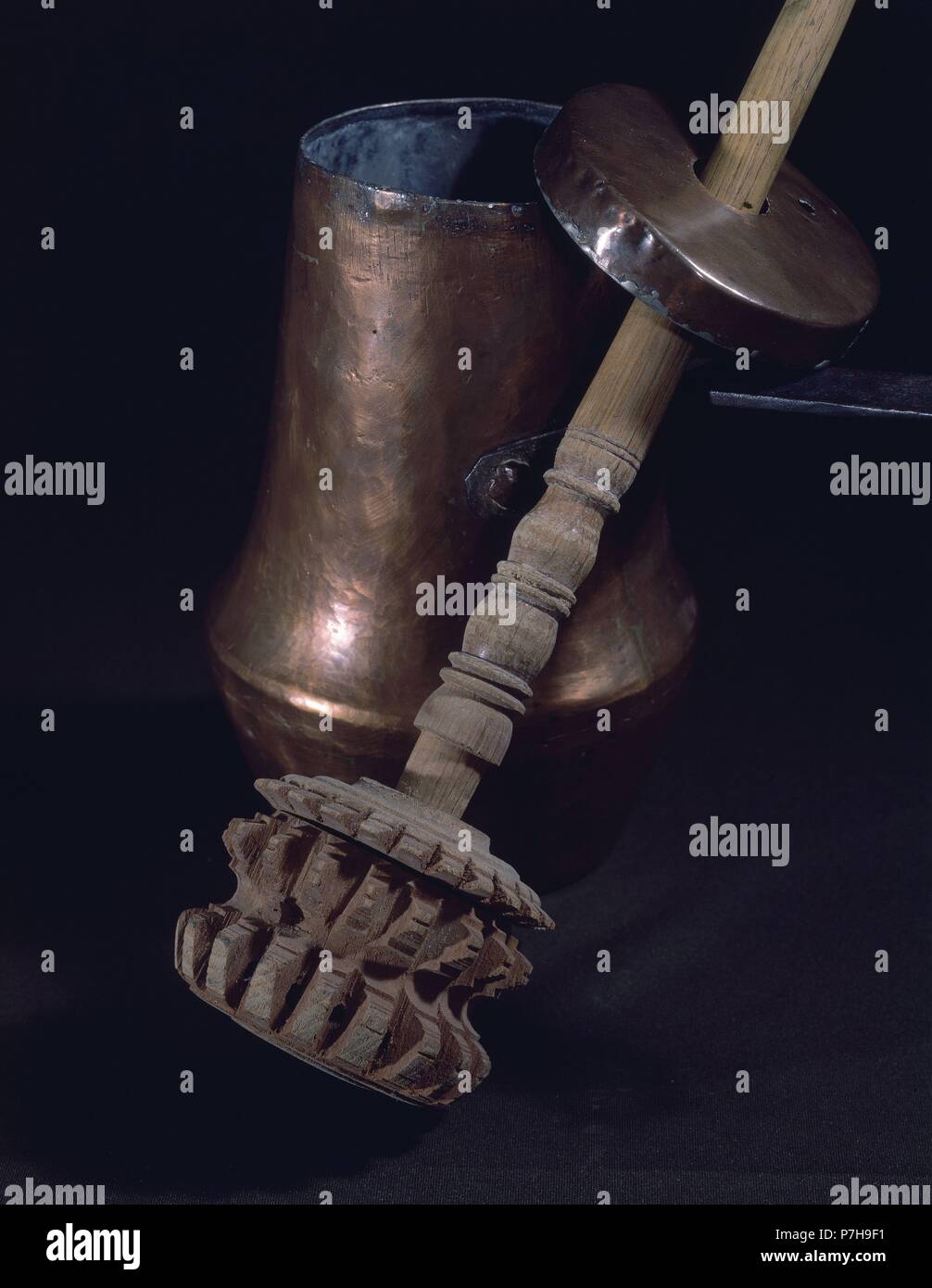 Molinillo chocolate hi-res stock photography and images - Alamy