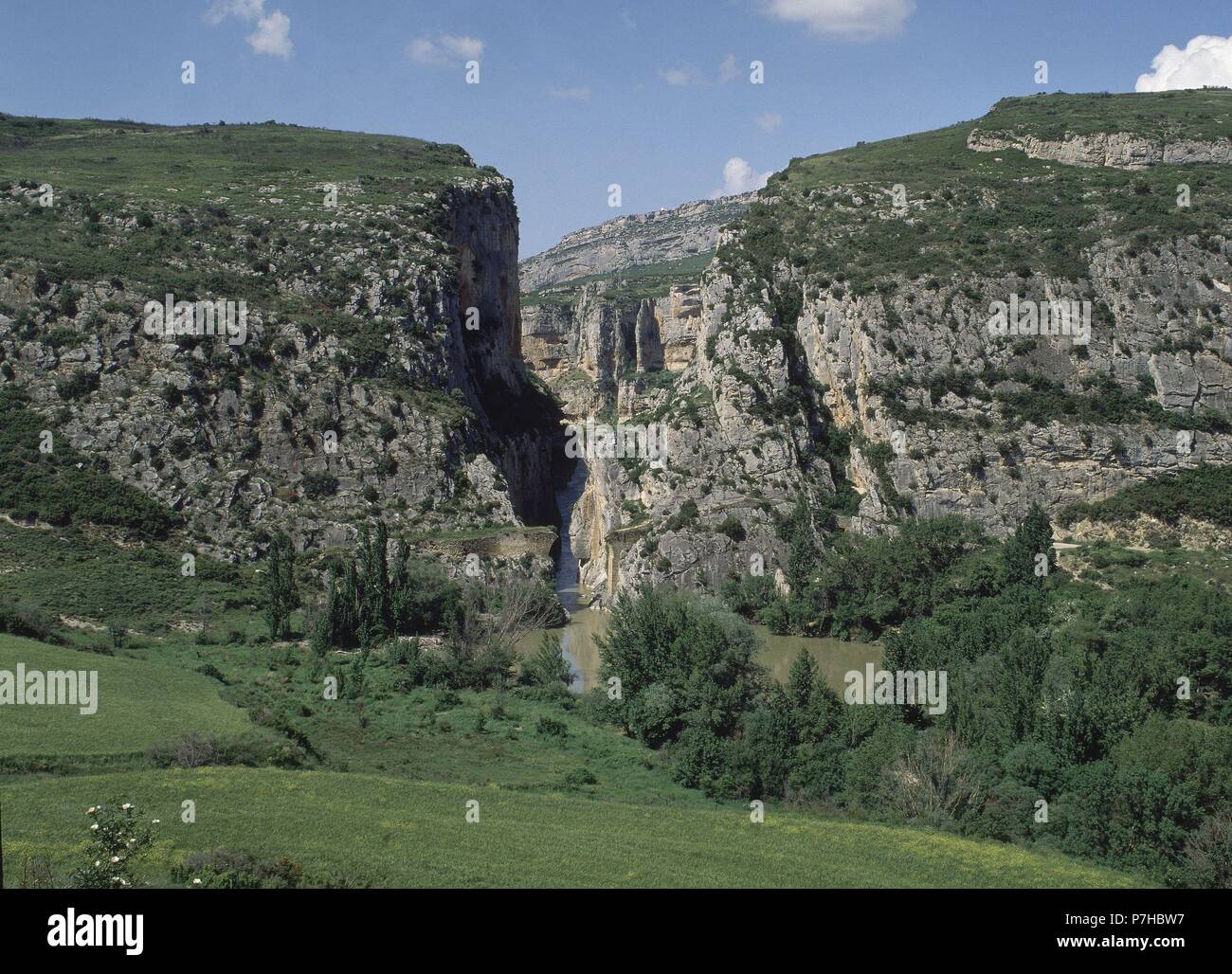 RIO IRATI. Location: FOZ DE LUMBIER, NAVARRA, SPAIN Stock Photo - Alamy