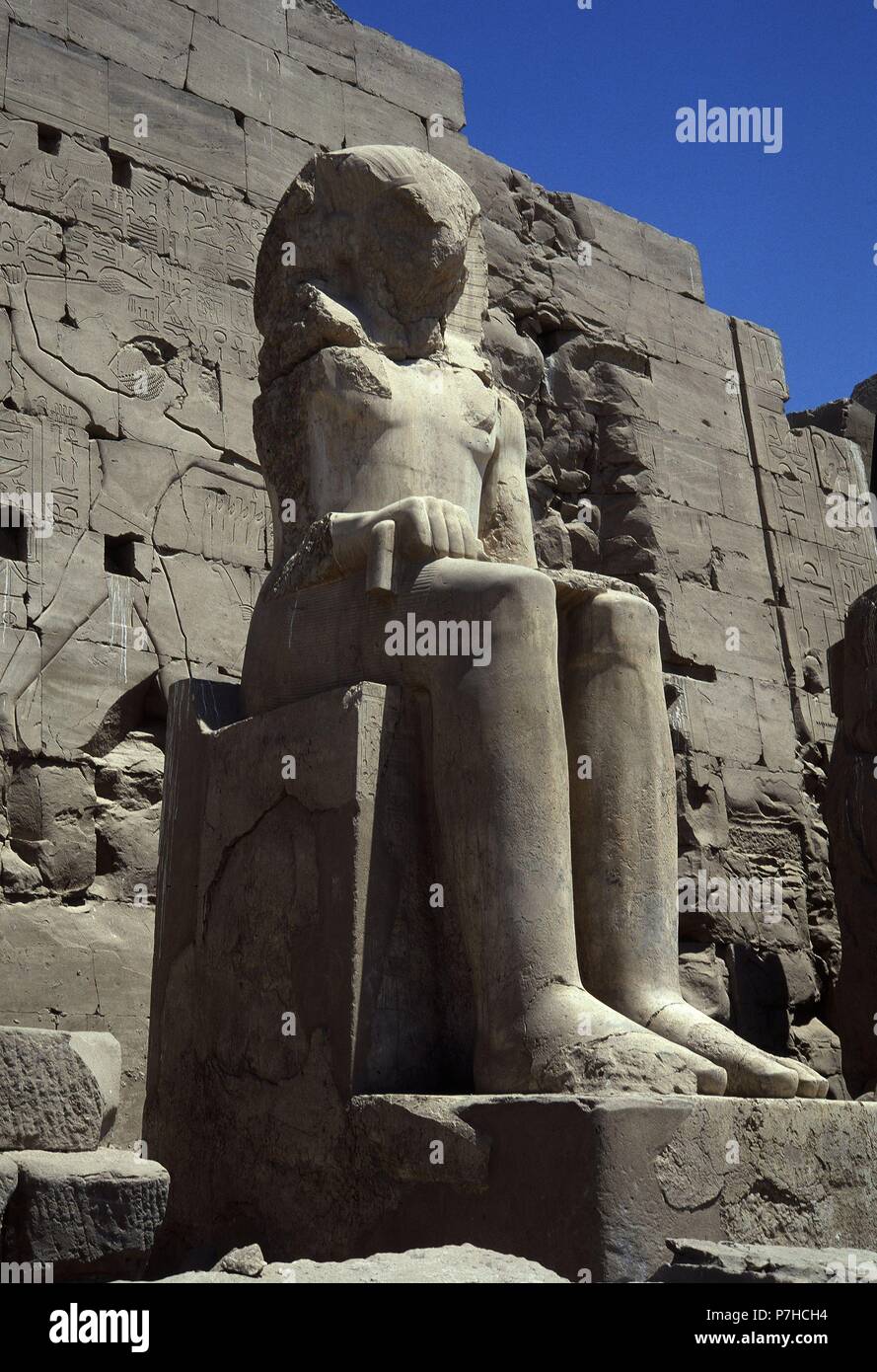 Coloso de egipto hi-res stock photography and images - Alamy