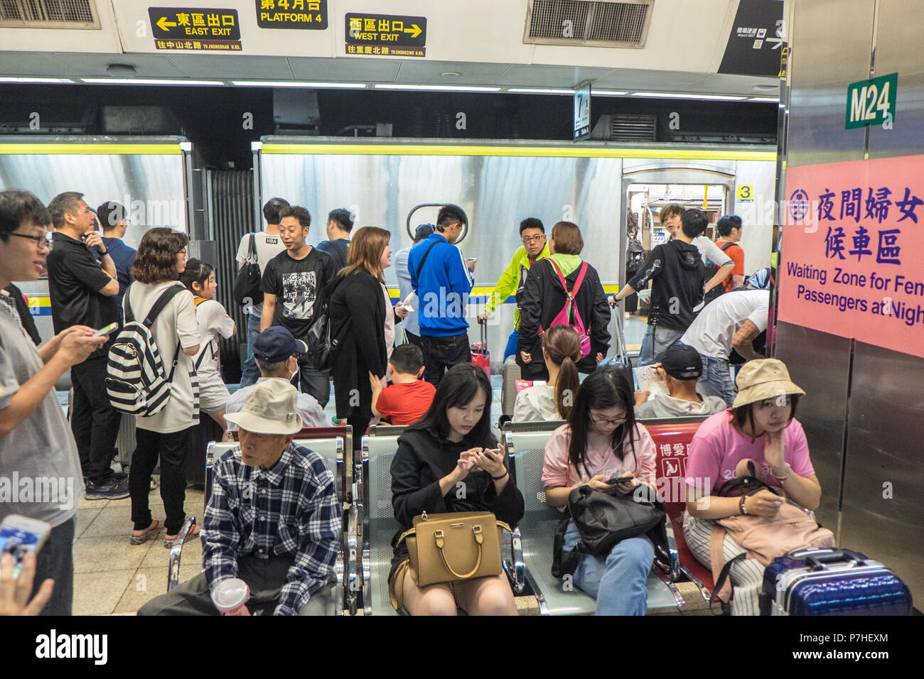 train,rail,railway,transport,transportation,express,train,from,Taipei ...