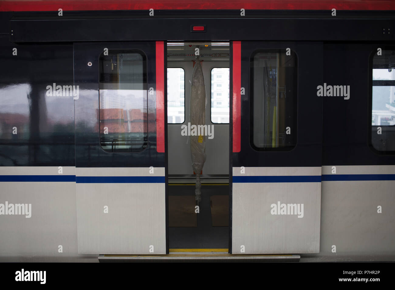 Construction work on the new elevated train system around Malaysia's ...