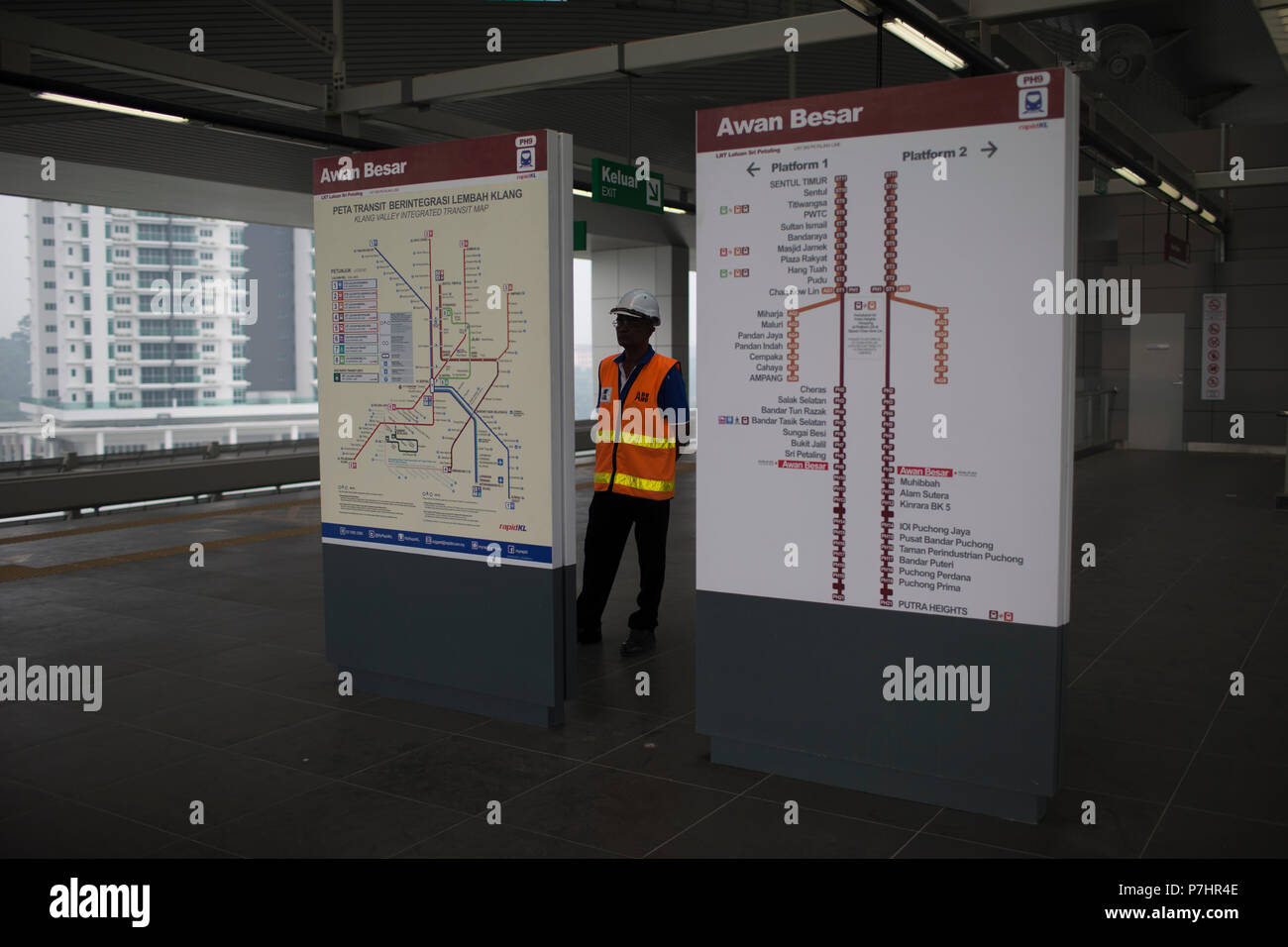 Construction work on the new elevated train system around Malaysia's ...
