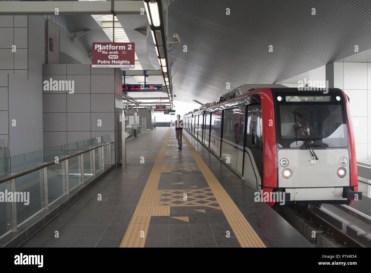 Construction work on the new elevated train system around Malaysia's ...
