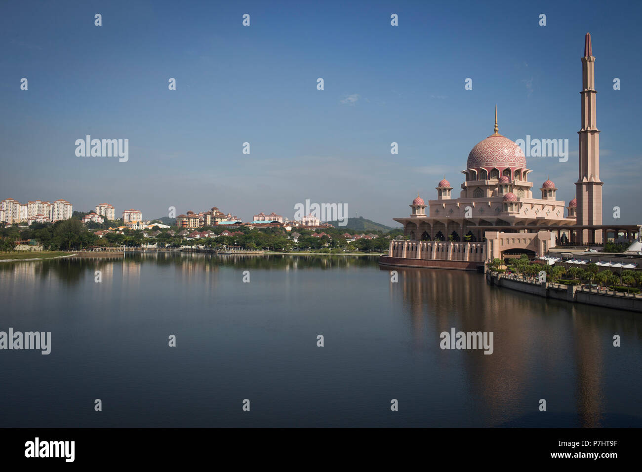The Putra Mosque and lake at Putrajaya which lies south of Malaysia's ...