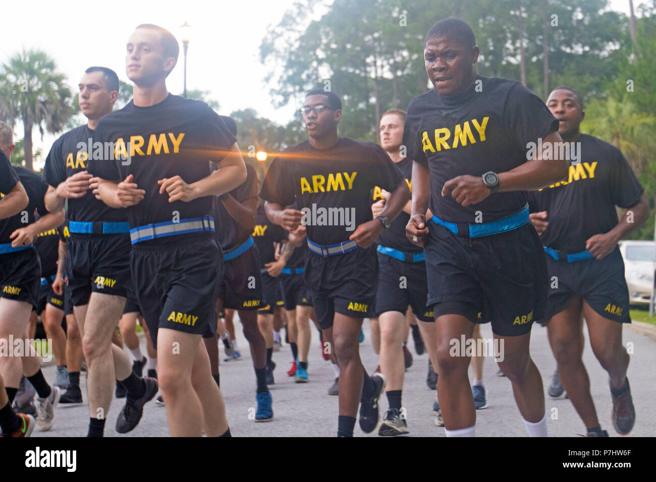 Soldiers from 2nd Armored Brigade Combat Team, 3rd Infantry Division ...