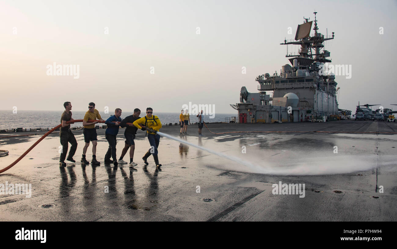 180704-N-ZK016-0029 U.S. 5TH FLEET AREA OF OPERATIONS (July 4, 2018 ...