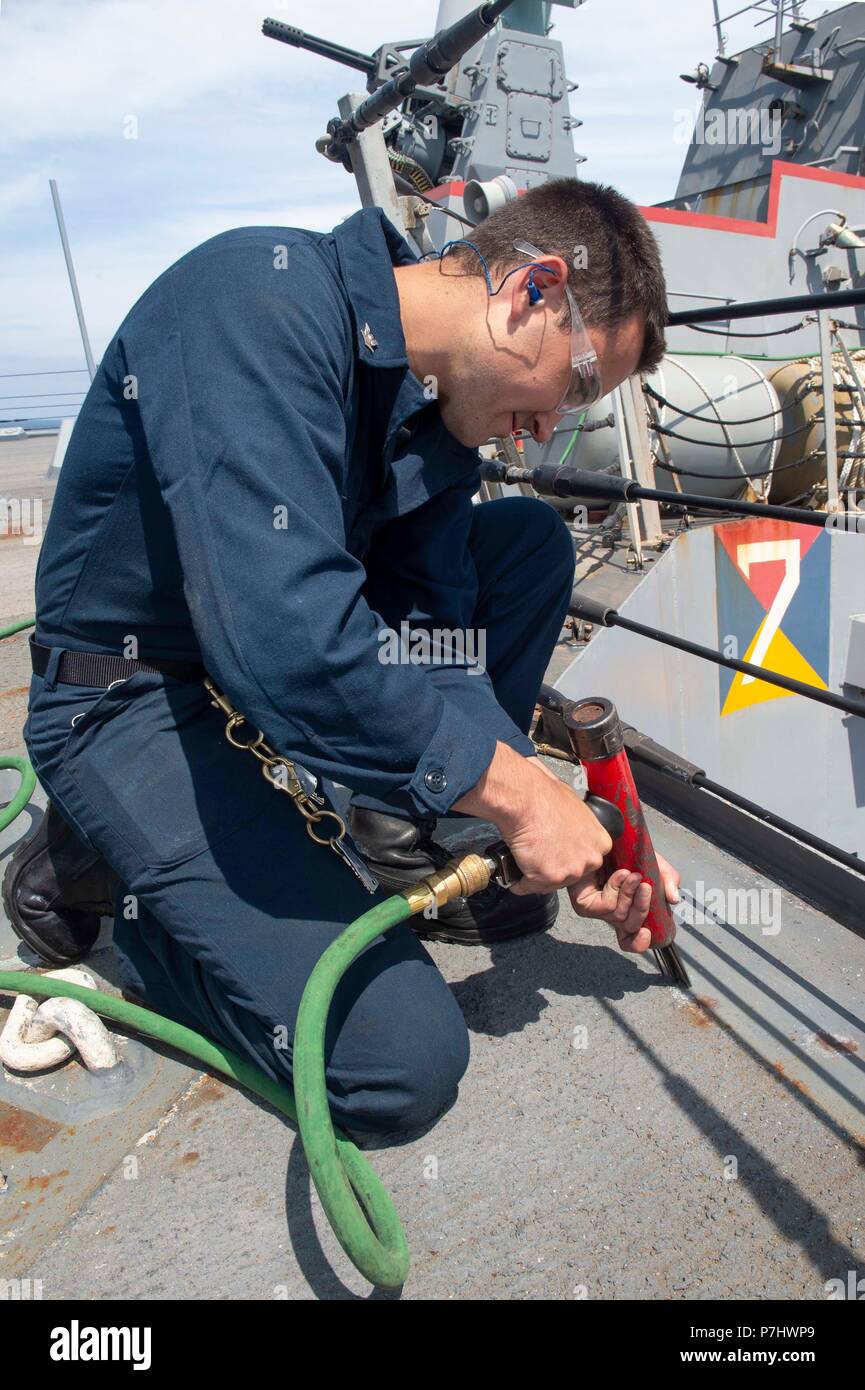 180702-N-JO245-192 ATLANTIC OCEAN (July 2, 2018) Gunner’s Mate 3rd ...