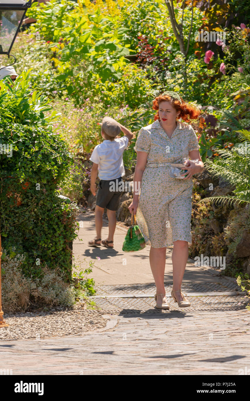 Vintage weekend hi-res stock photography and images - Alamy