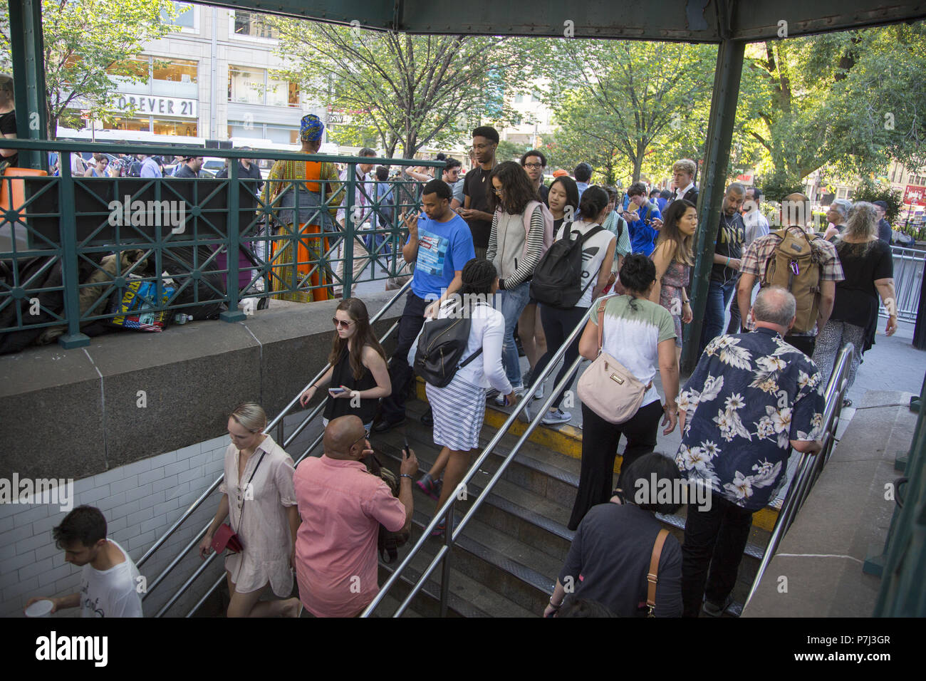 Stairs to and from the Union Square Subway Station are always crowded ...