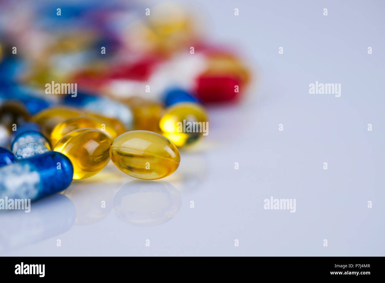 Pills, Tablets, Capsule, Medical background Stock Photo - Alamy