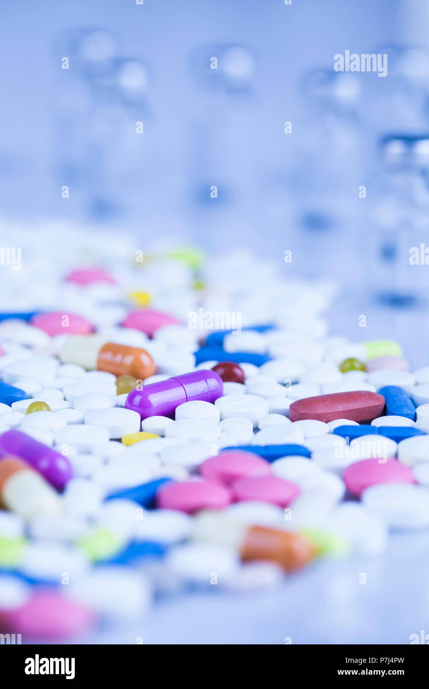 Pills, Tablets, Capsule, Medical background Stock Photo - Alamy