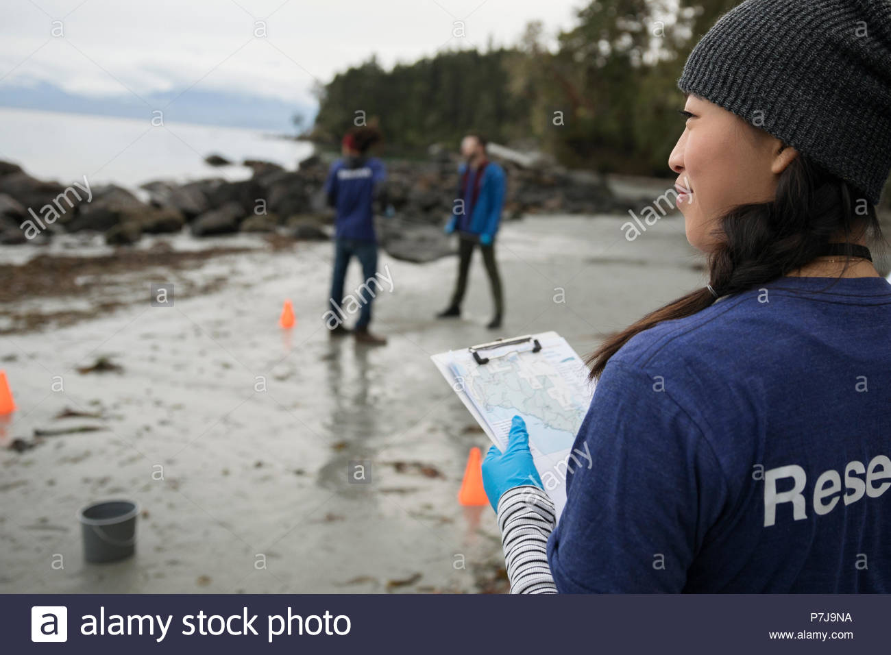 Friendly horizontal hi-res stock photography and images - Alamy