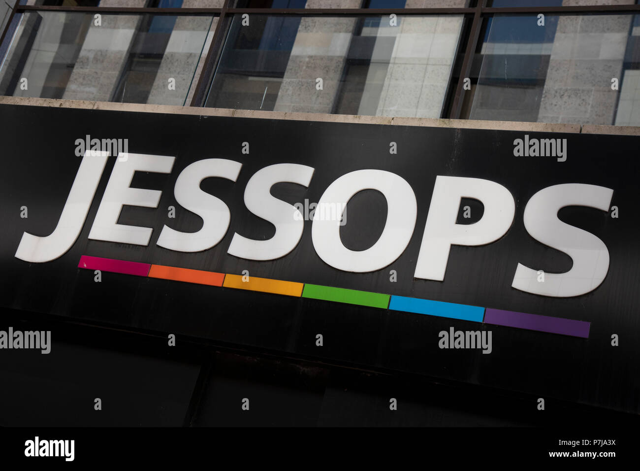 Jessops logo hi-res stock photography and images - Alamy