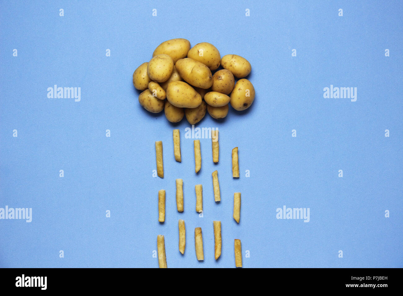 Cloud arrangement hi-res stock photography and images - Alamy