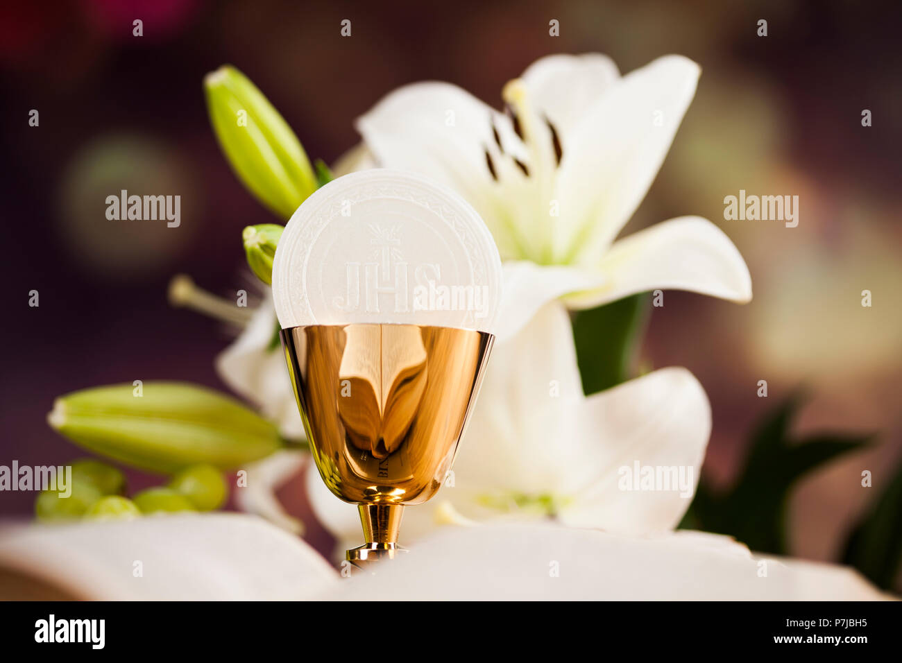 Sacred Communion Wafers High Resolution Stock Photography and Images ...