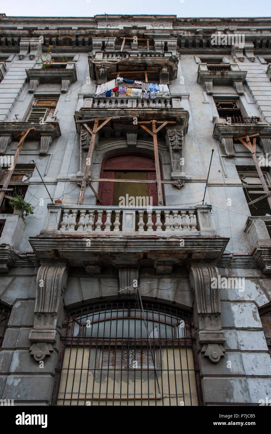 Structure structural building buildings hi-res stock photography and ...