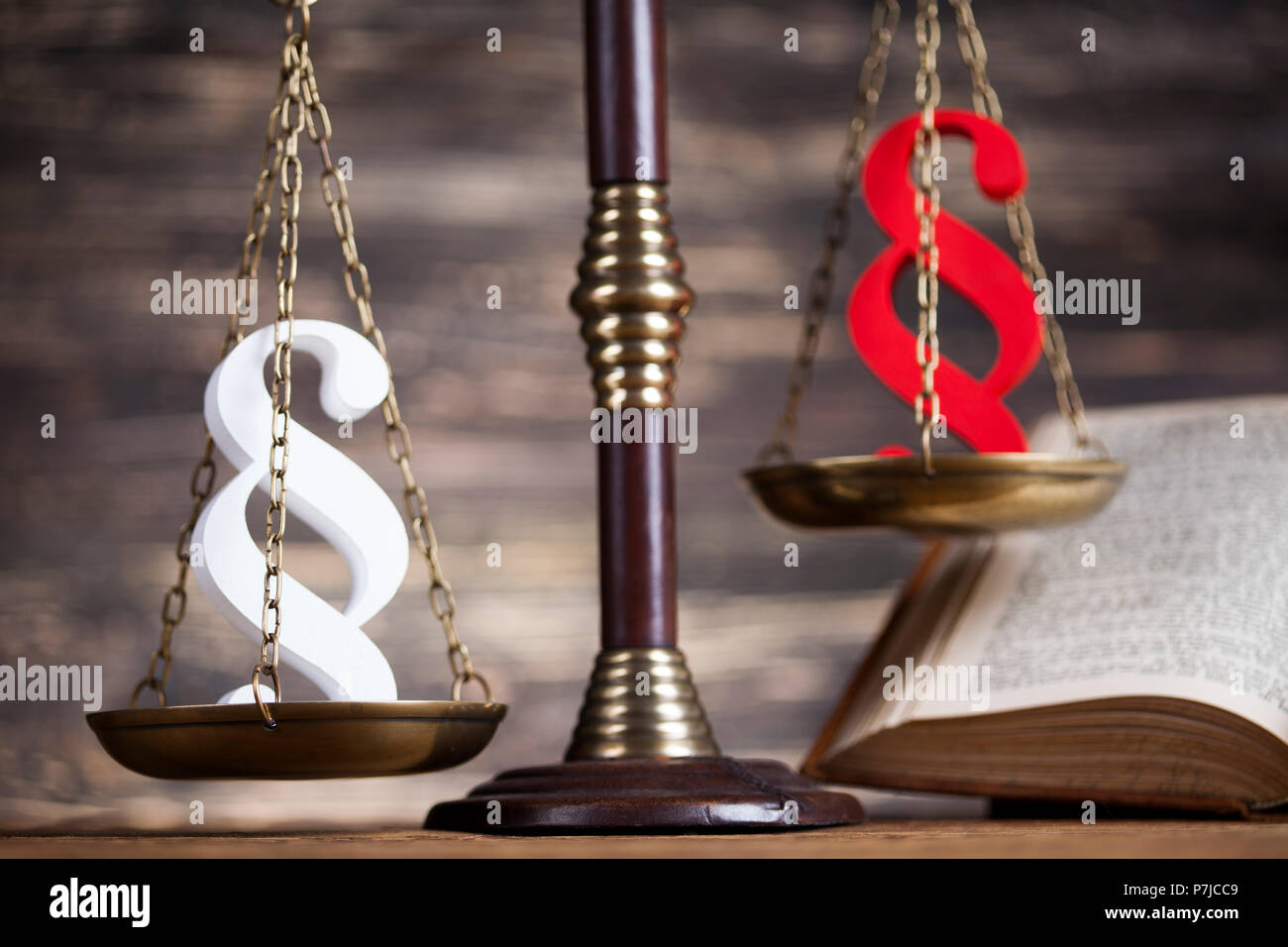 Paragraph, law theme, mallet of judge, wooden gavel Stock Photo - Alamy