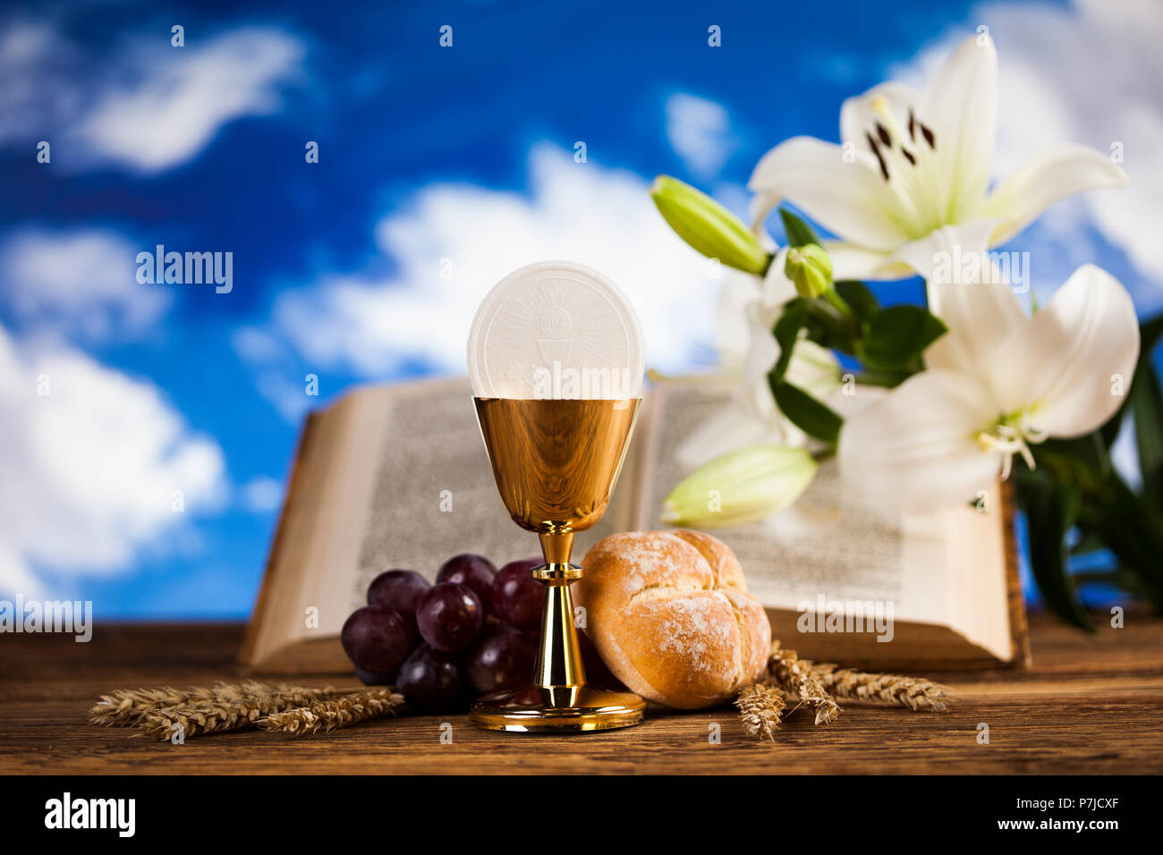 Eucharist, sacrament of communion background Stock Photo - Alamy