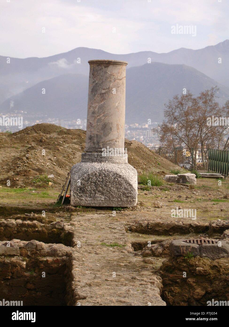 Imperial villa pompeii hi-res stock photography and images - Alamy