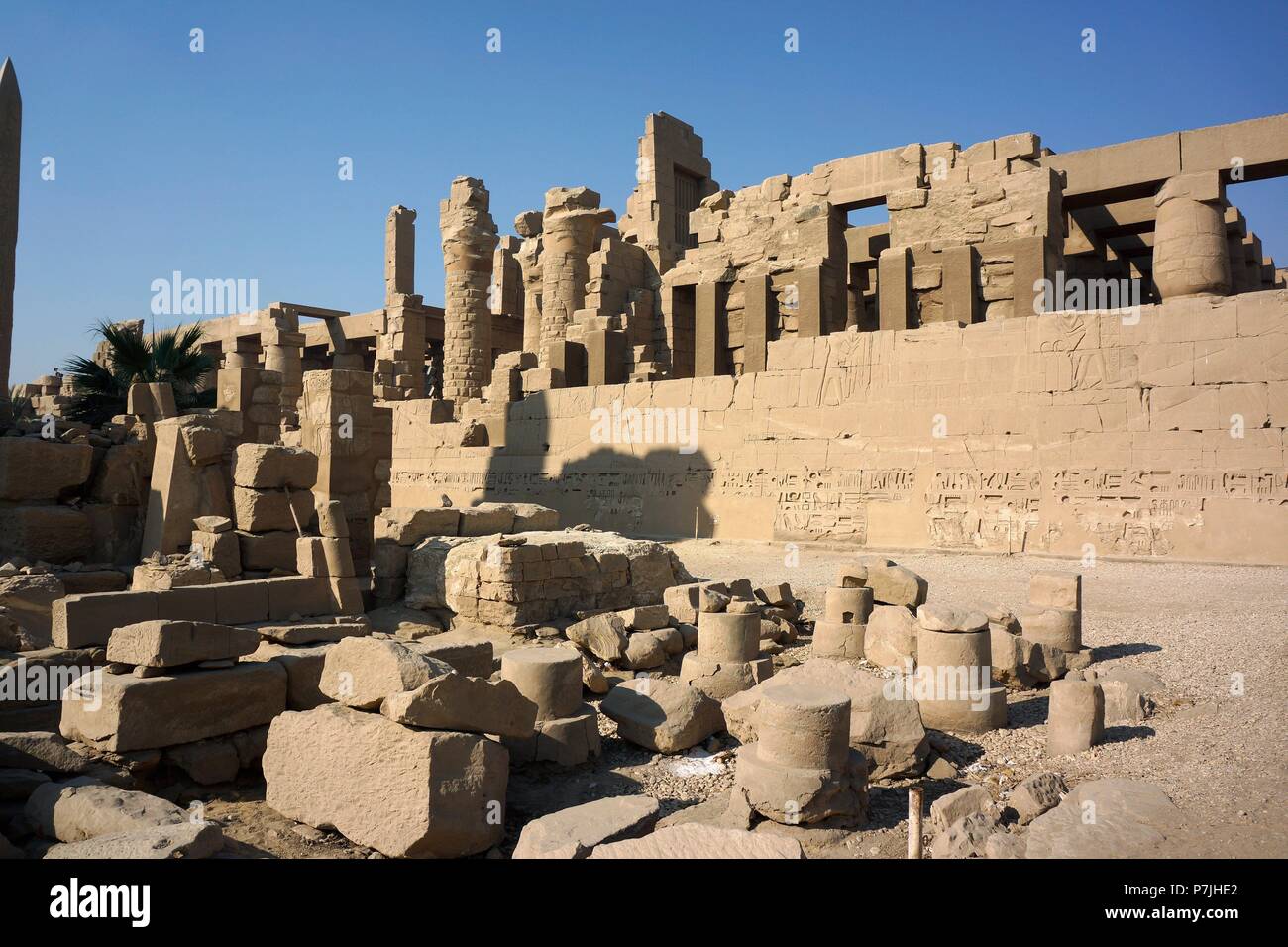 Karnak. Templo de Thutmose III. Templo de Tutmosis III (o Thutmose III ...