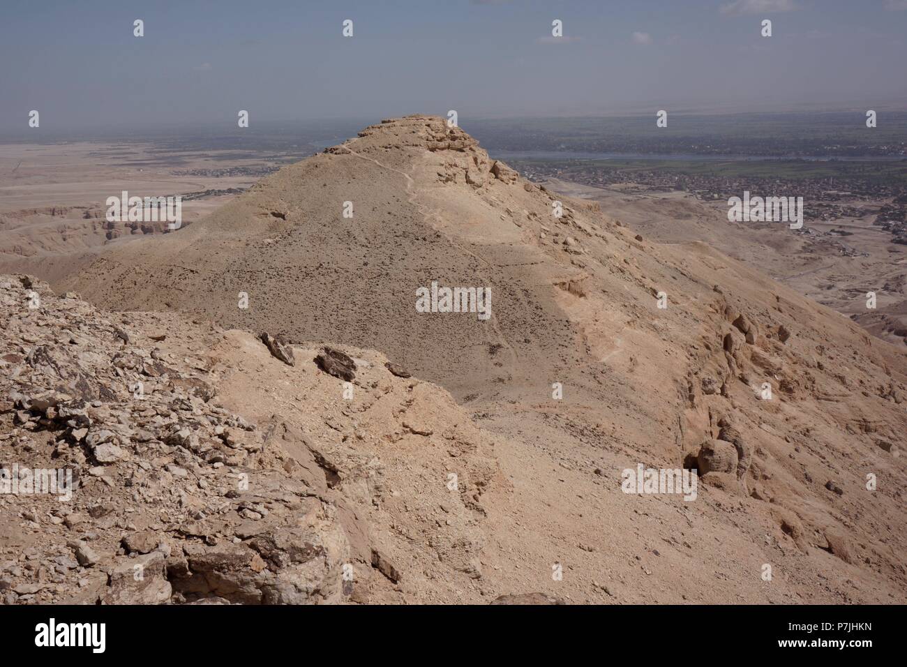 Archaeological excavations valley kings hi-res stock photography and ...