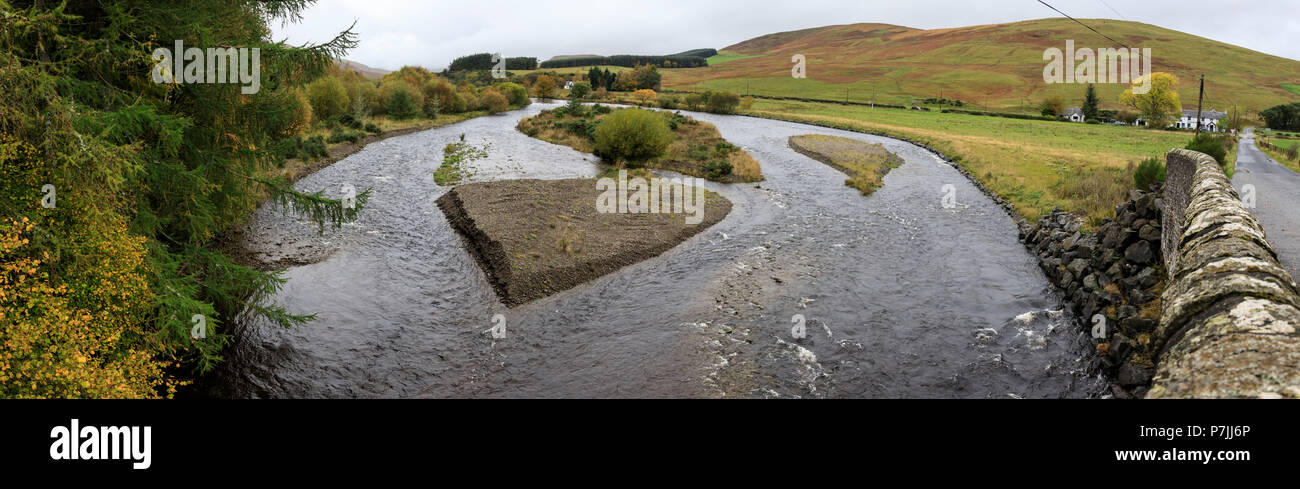 The river Yarrow at The Gordon Arms, Scottish Borders Stock Photo - Alamy