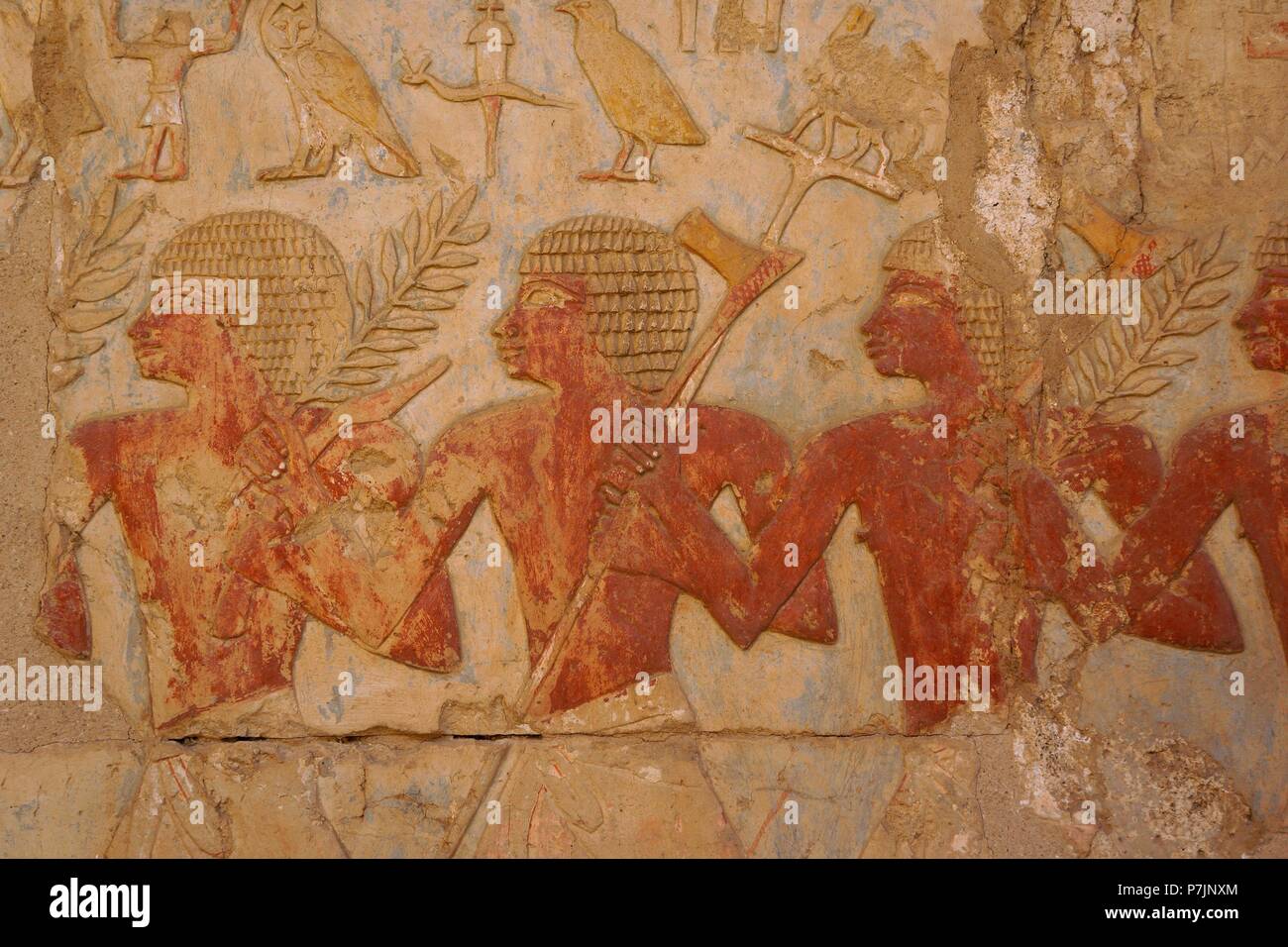 Dei El Bahari Stock Photo - Alamy